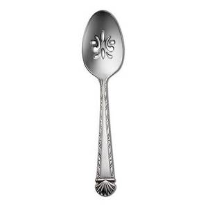 Oneida Hyannis Pierced Serving Spoon | EXTRA 30% OFF CODE FF30